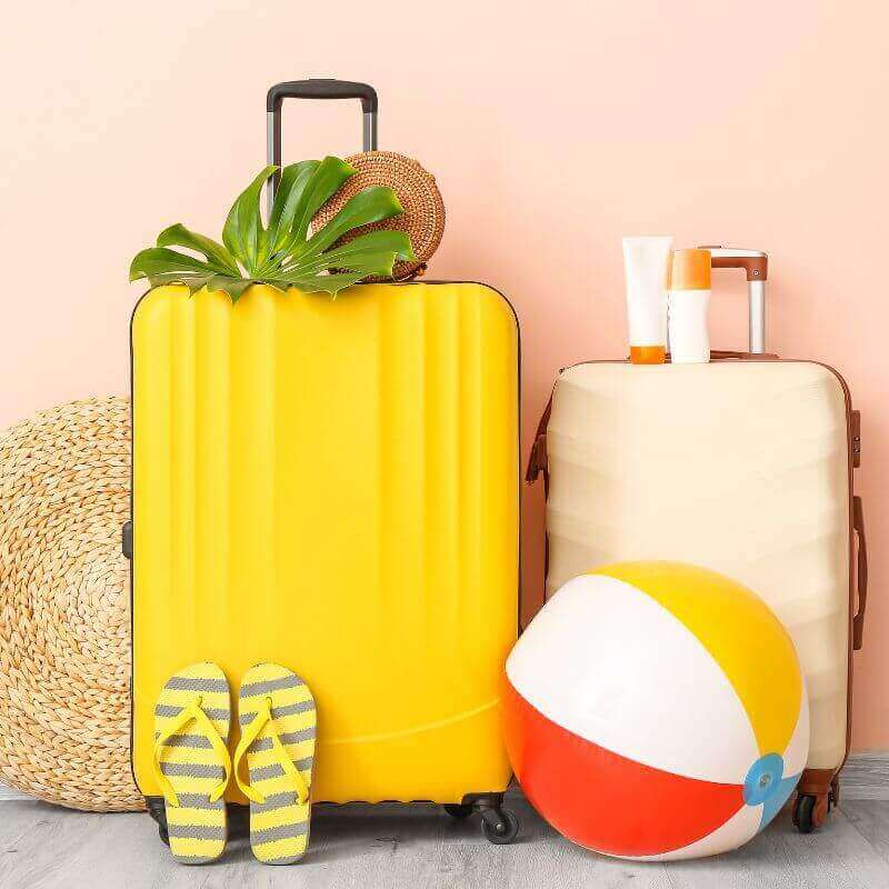 Beach Packing Guide - Travel Light & Have Fun